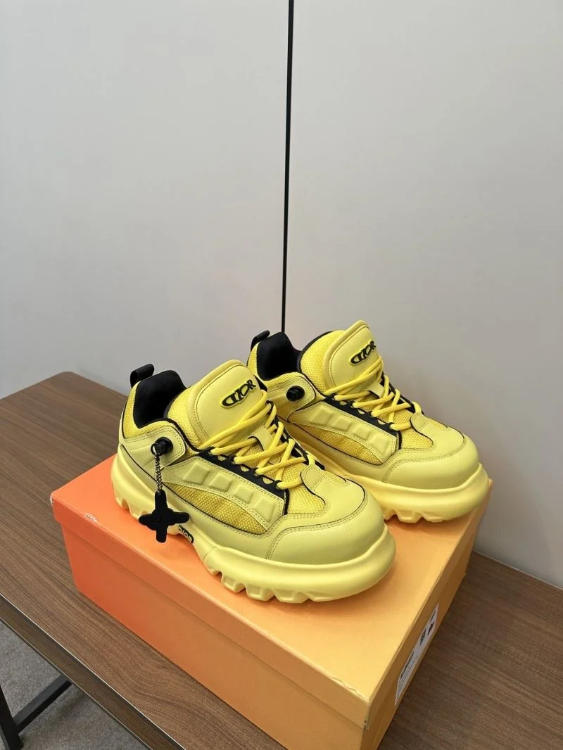 Inexpensive Christian Dior Low Shoes