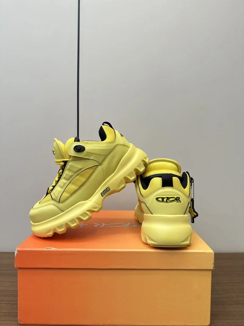 Inexpensive Christian Dior Low Shoes