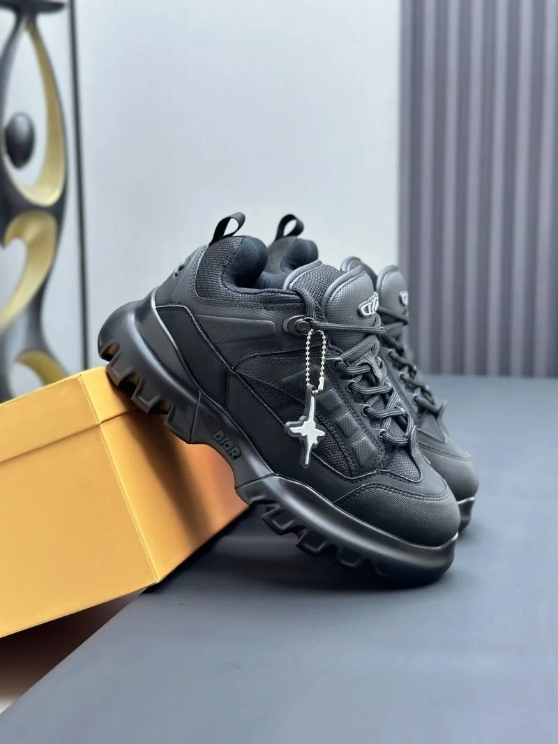 Exact replica Christian Dior Low Shoes