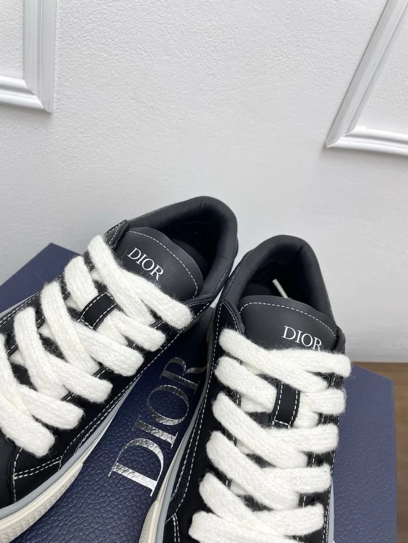 Top match Christian Dior Low Shoes