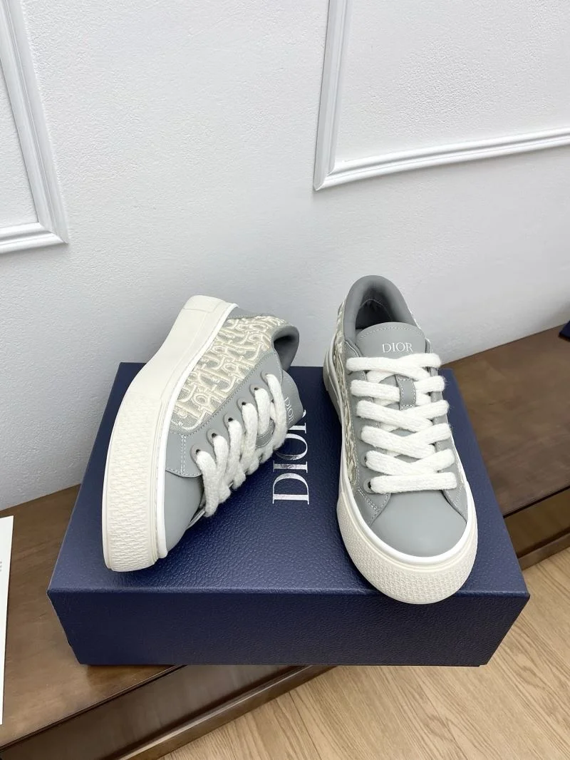 Factory-made Christian Dior Low Shoes