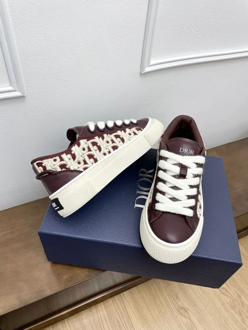 Factory-made Christian Dior Low Shoes