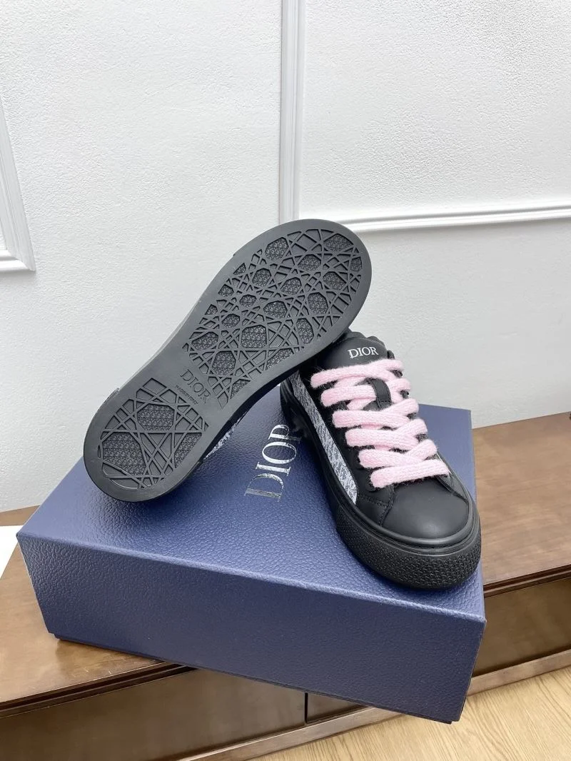 Discounted Christian Dior Low Shoes