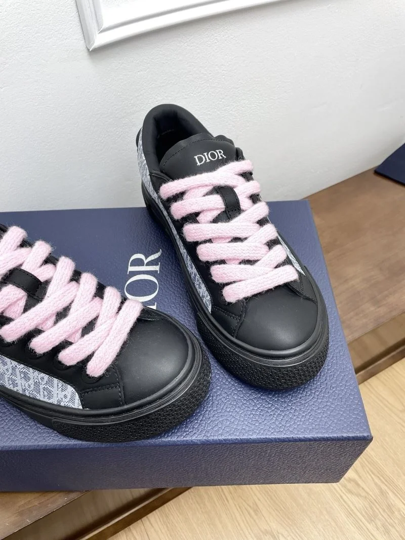Discounted Christian Dior Low Shoes
