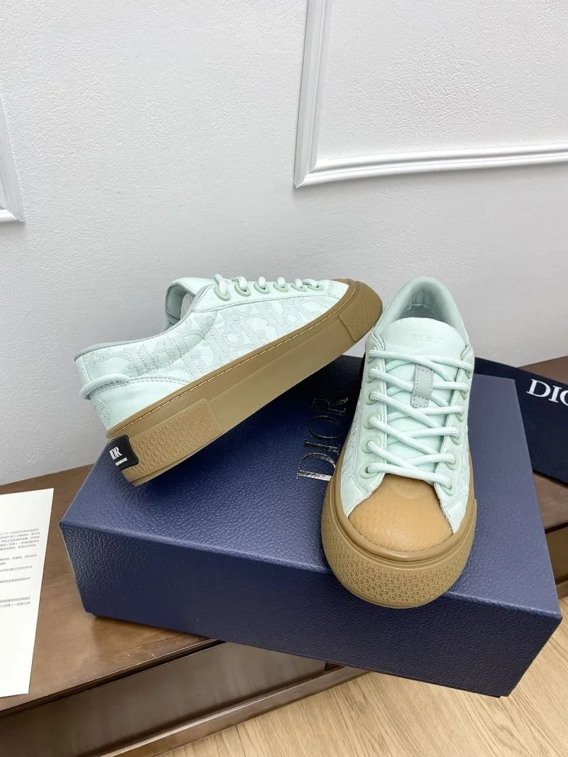 Inexpensive Christian Dior Low Shoes