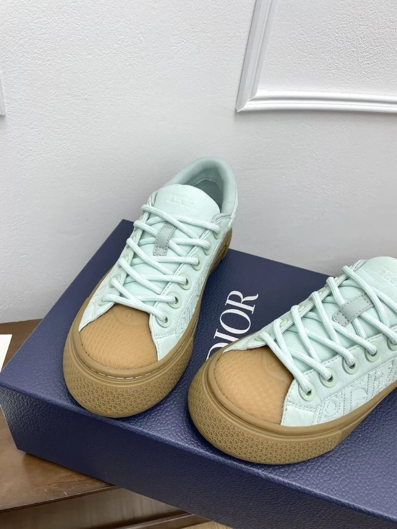 Inexpensive Christian Dior Low Shoes