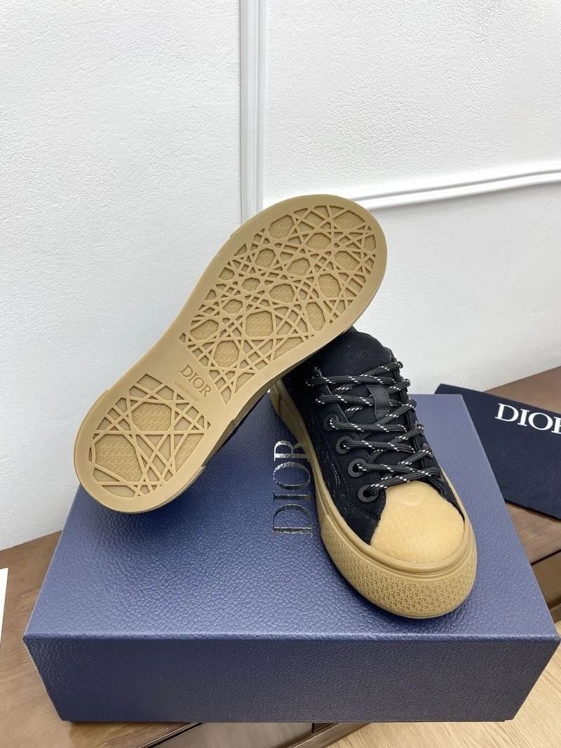 Low-cost Christian Dior Low Shoes