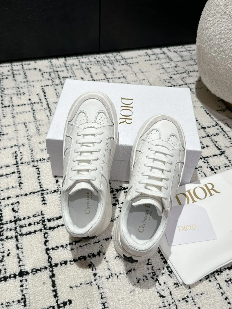 Exact replica Christian Dior Low Shoes
