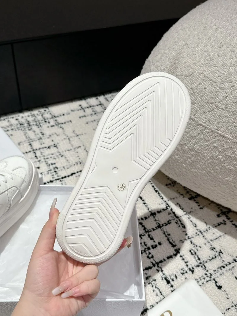 Exact replica Christian Dior Low Shoes