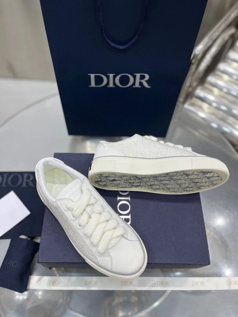 Precise copy Christian Dior Low Shoes