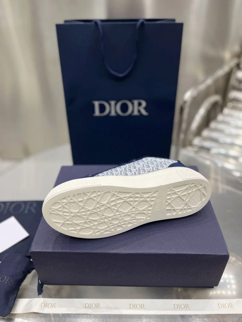 Factory-made Christian Dior Low Shoes