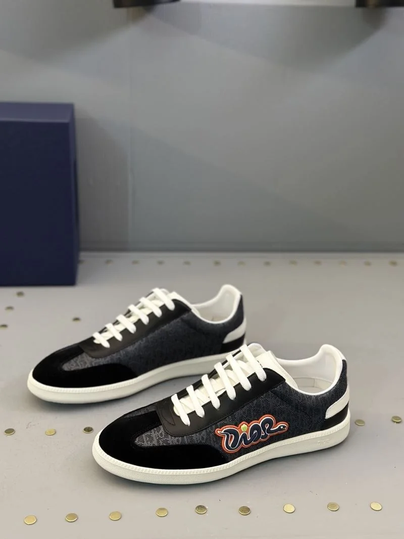 Value-priced Christian Dior Low Shoes