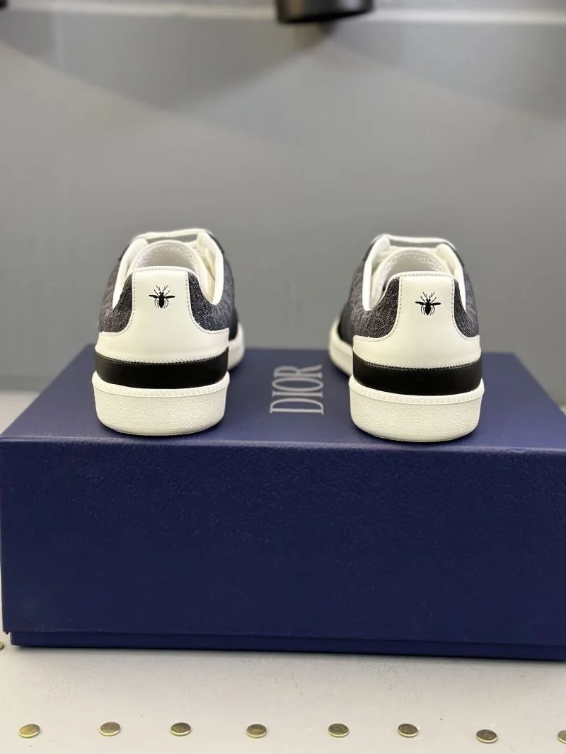 Value-priced Christian Dior Low Shoes