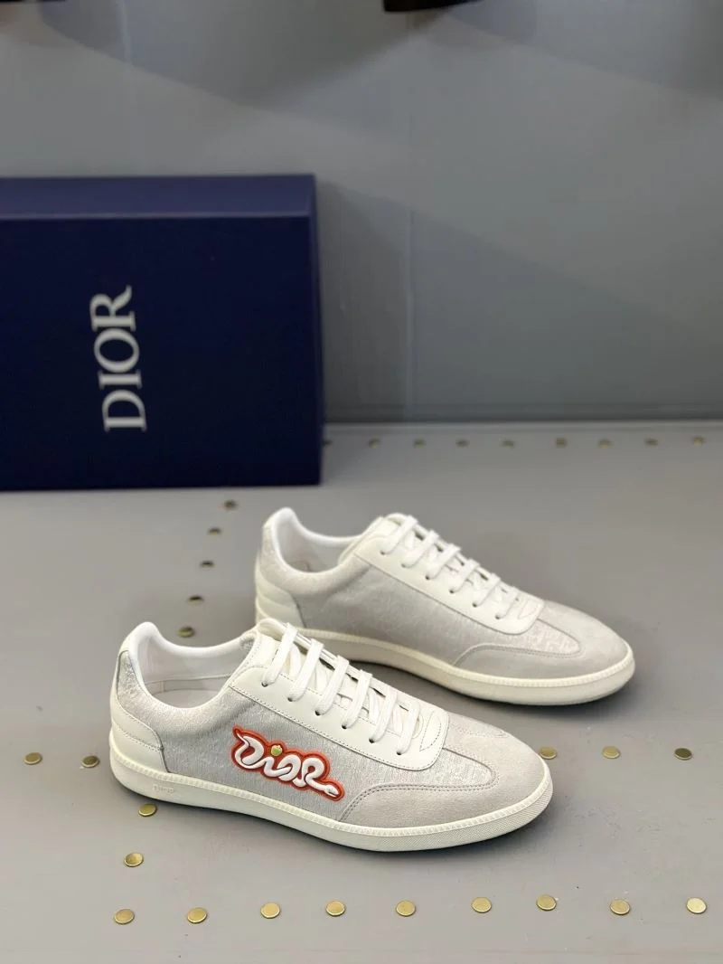 Bargain Christian Dior Low Shoes