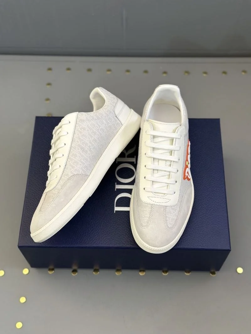 Bargain Christian Dior Low Shoes
