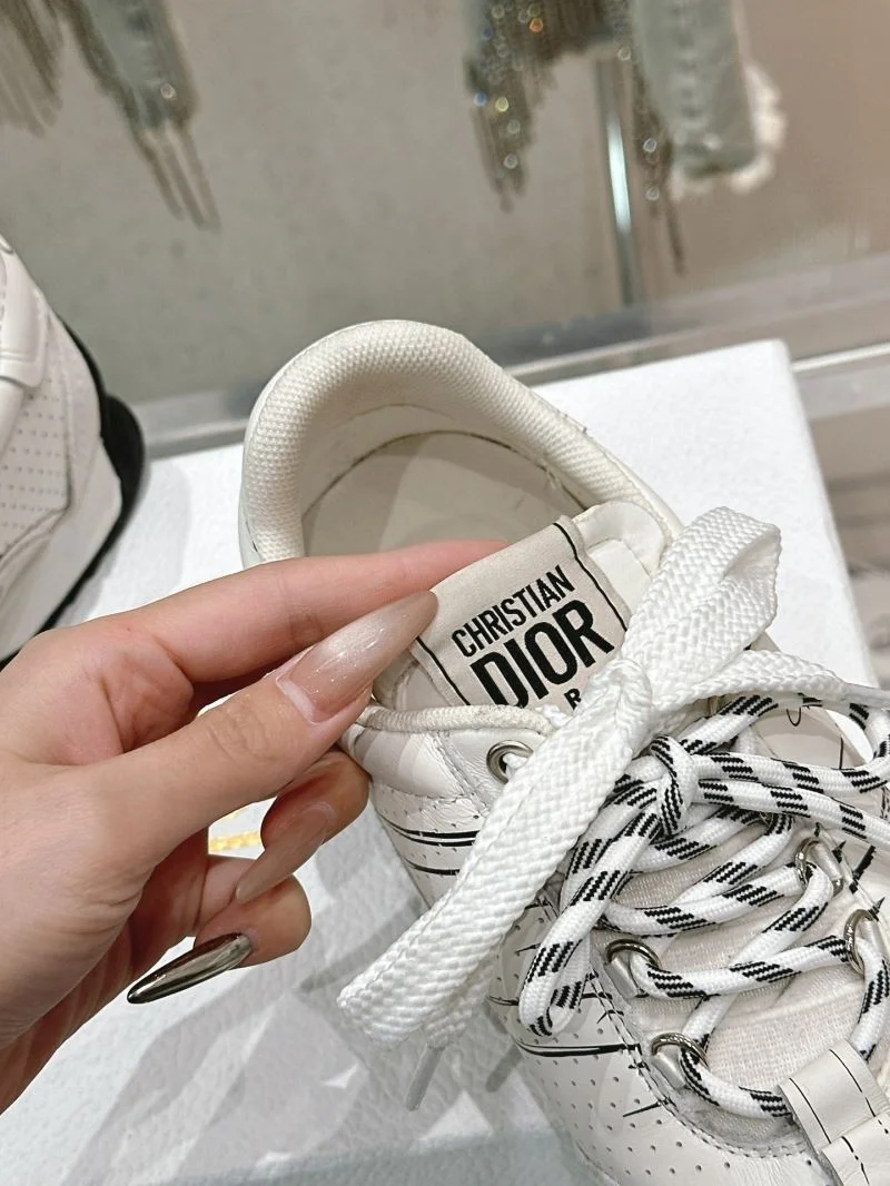 High accuracy Christian Dior Low Shoes