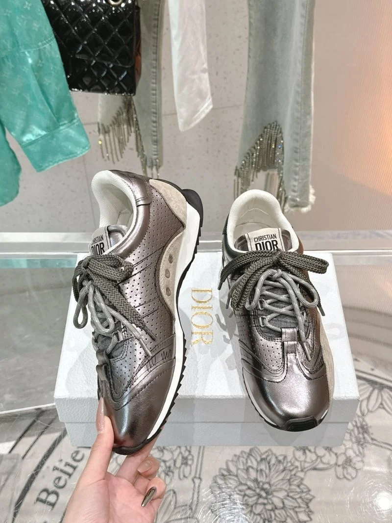 Inexpensive Christian Dior Low Shoes