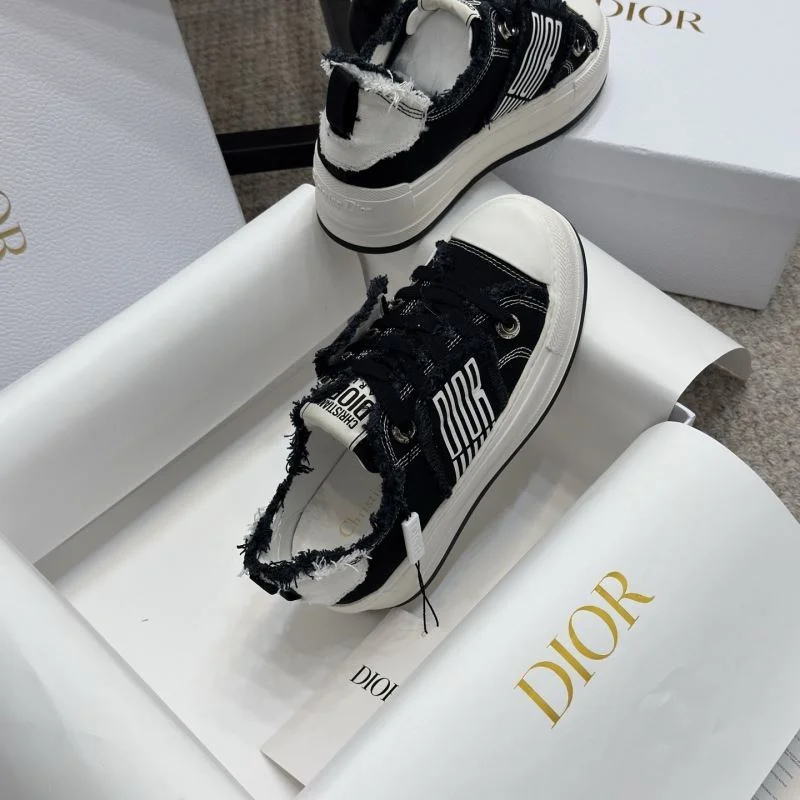 Perfect replica Christian Dior Low Shoes