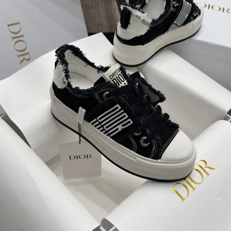 Perfect replica Christian Dior Low Shoes