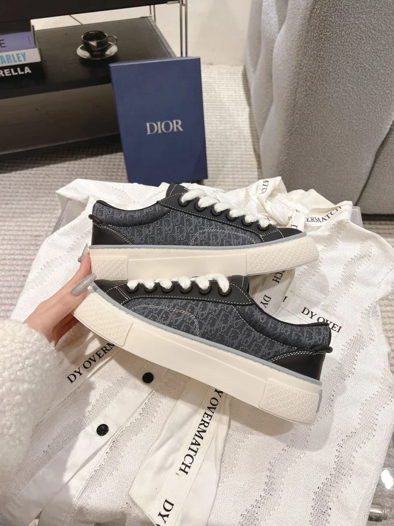 Inexpensive Christian Dior Low Shoes