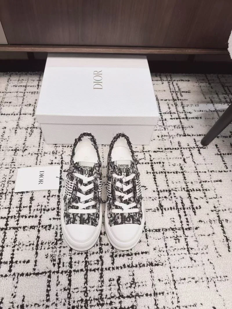 Christian Dior Low Shoes