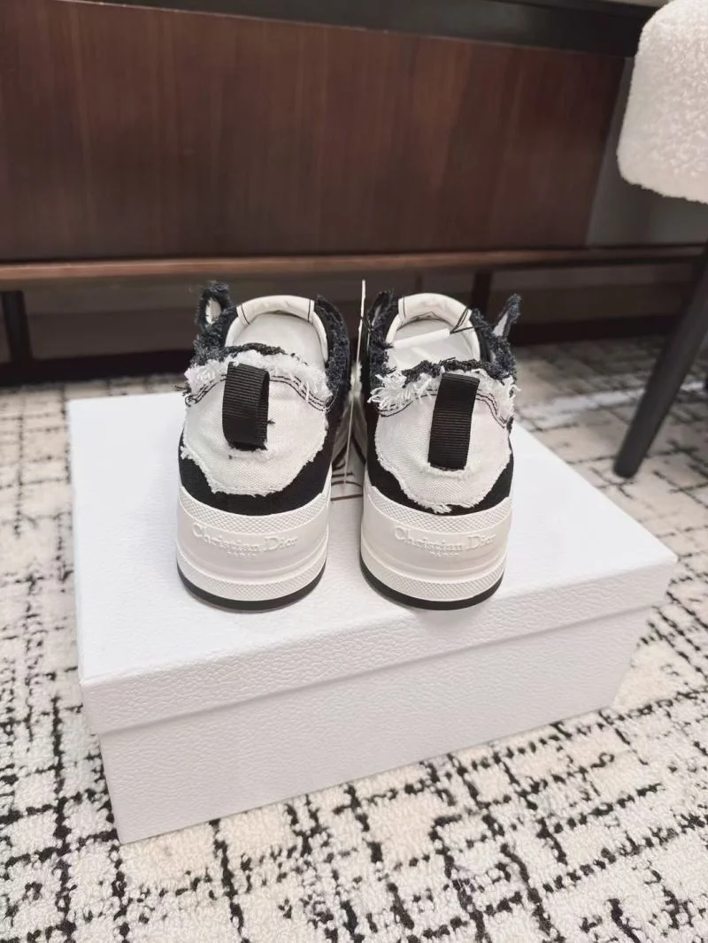 Indistinguishable Christian Dior Low Shoes