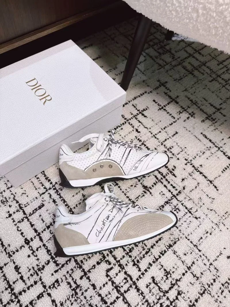 Top mirror Christian Dior Low Shoes