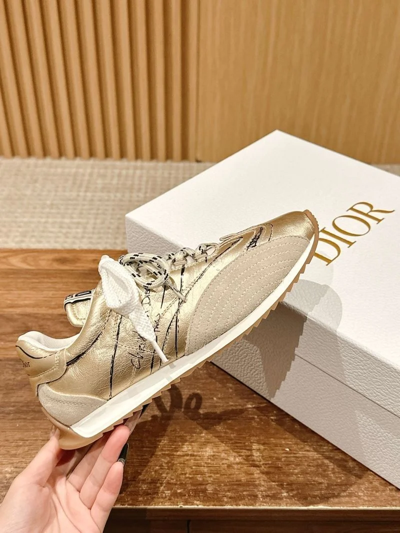 Value-priced Christian Dior Low Shoes