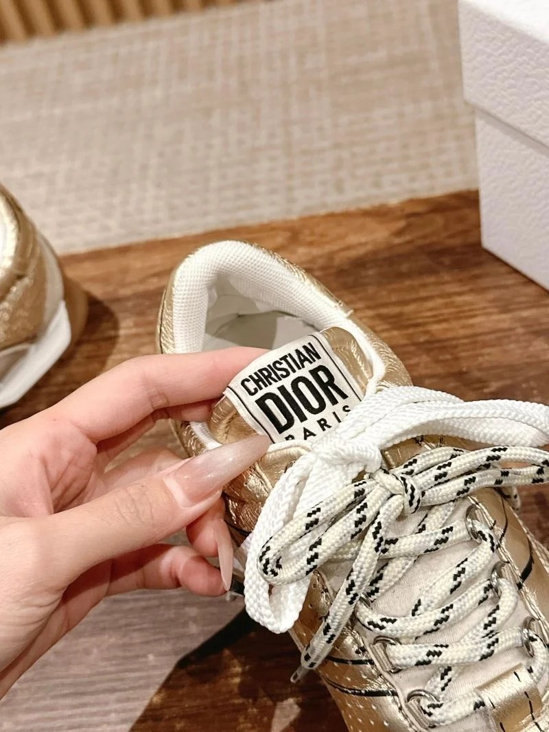 Value-priced Christian Dior Low Shoes