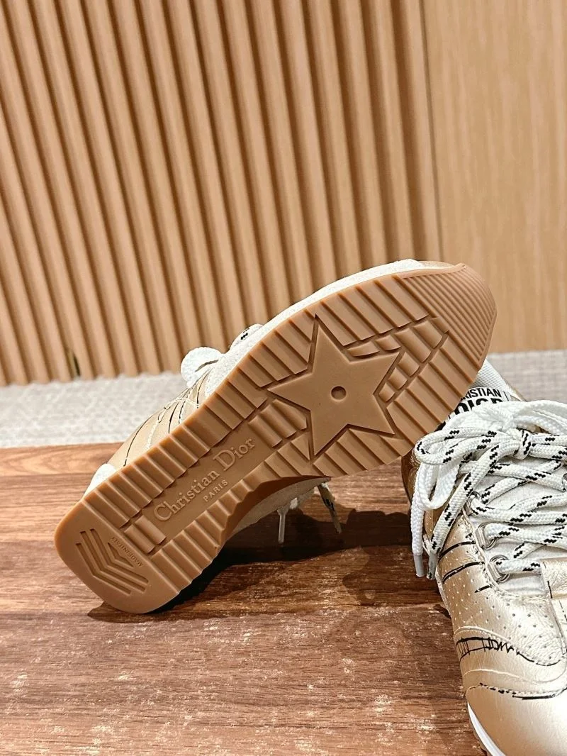 Value-priced Christian Dior Low Shoes