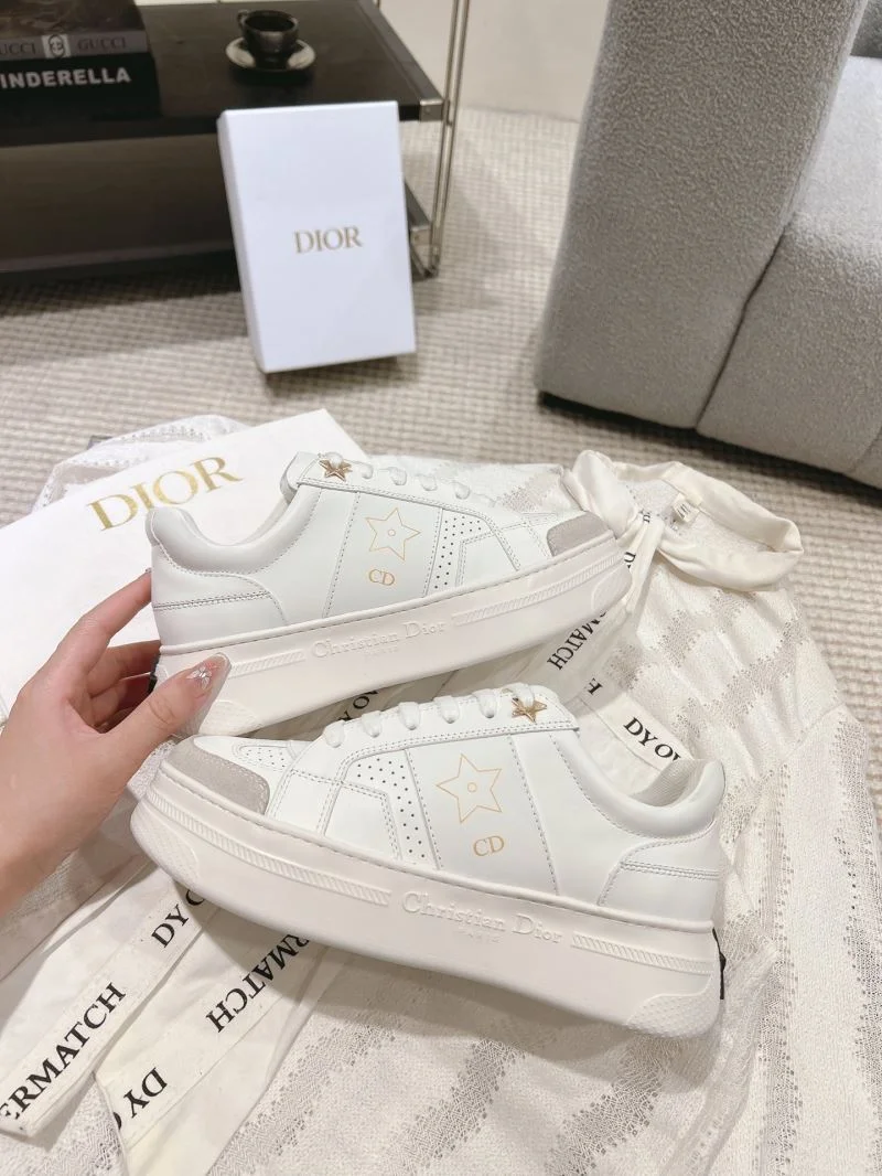 Inexpensive Christian Dior Low Shoes