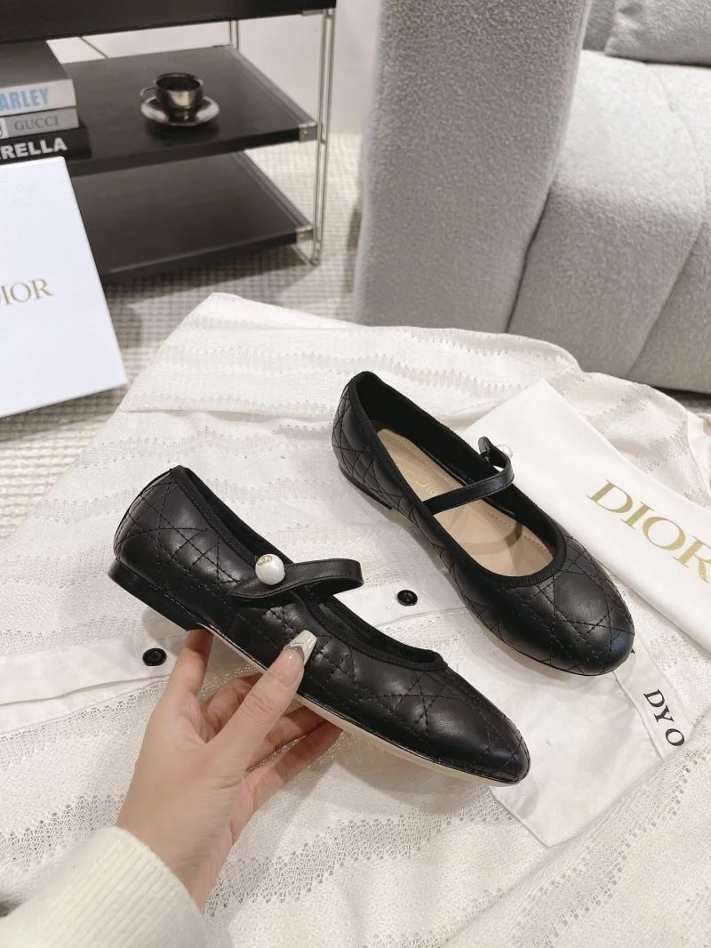 Perfect replica Christian Dior Low Shoes