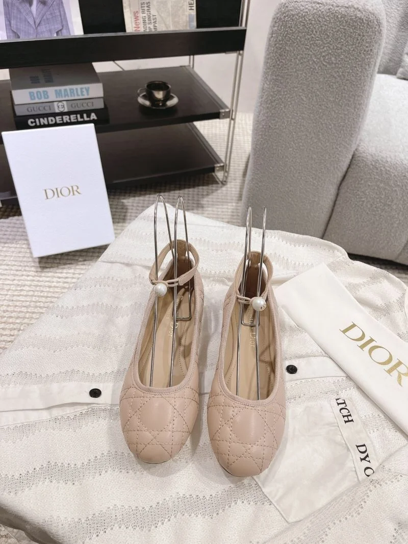 Christian Dior Low Shoes