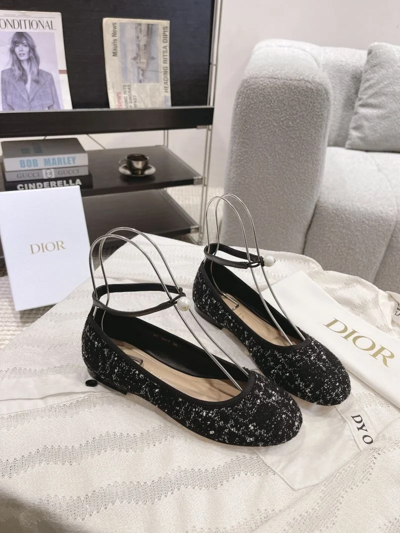 Exact replica Christian Dior Low Shoes