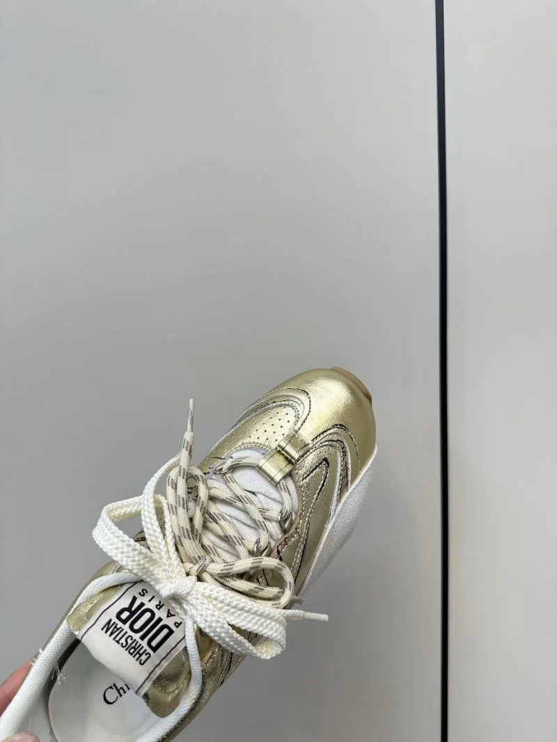 Bargain Christian Dior Low Shoes