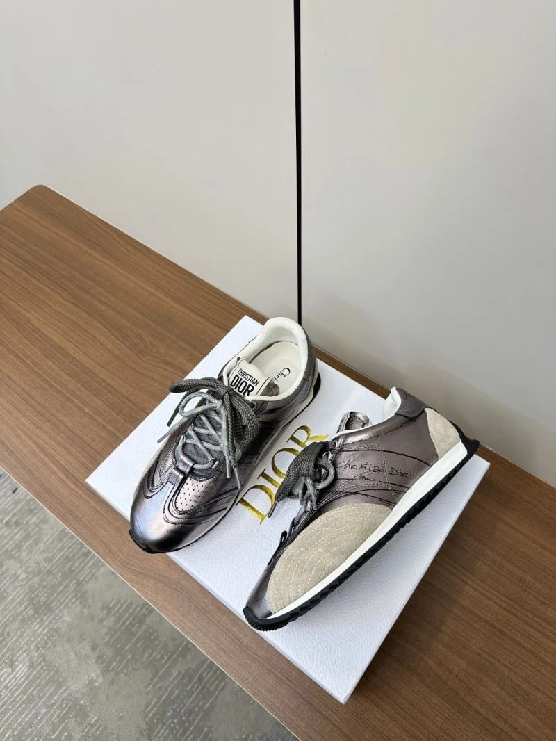 Factory-made Christian Dior Low Shoes