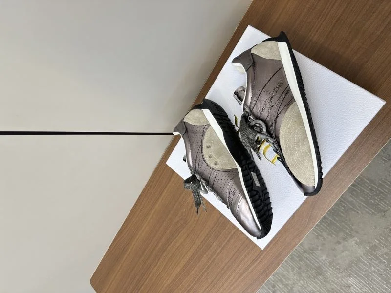 Factory-made Christian Dior Low Shoes