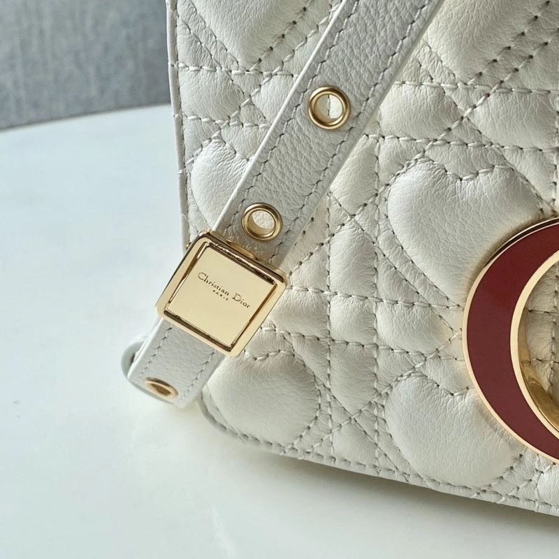 Cut-rate Christian Dior Montaigne Bags