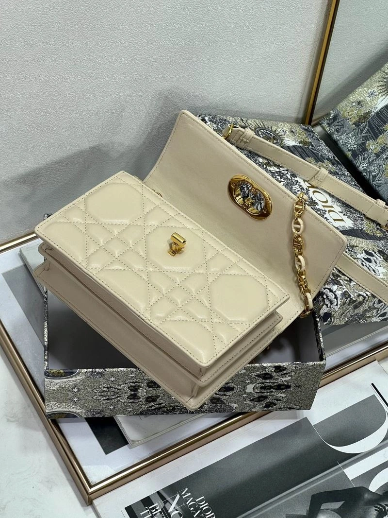 Factory-made Christian Dior Montaigne Bags