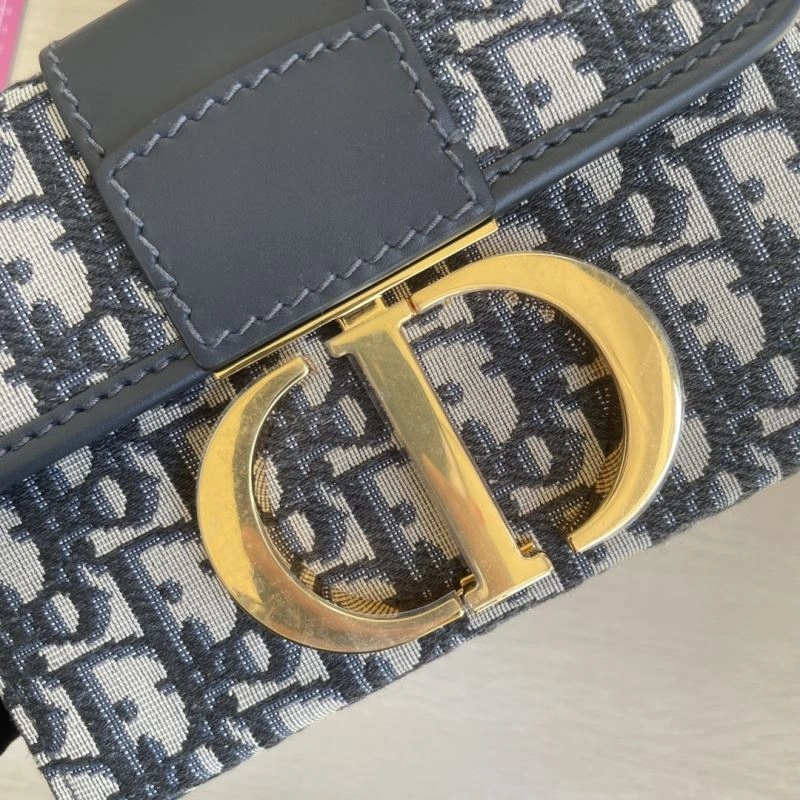 Top match Christian Dior Montaigne Bags