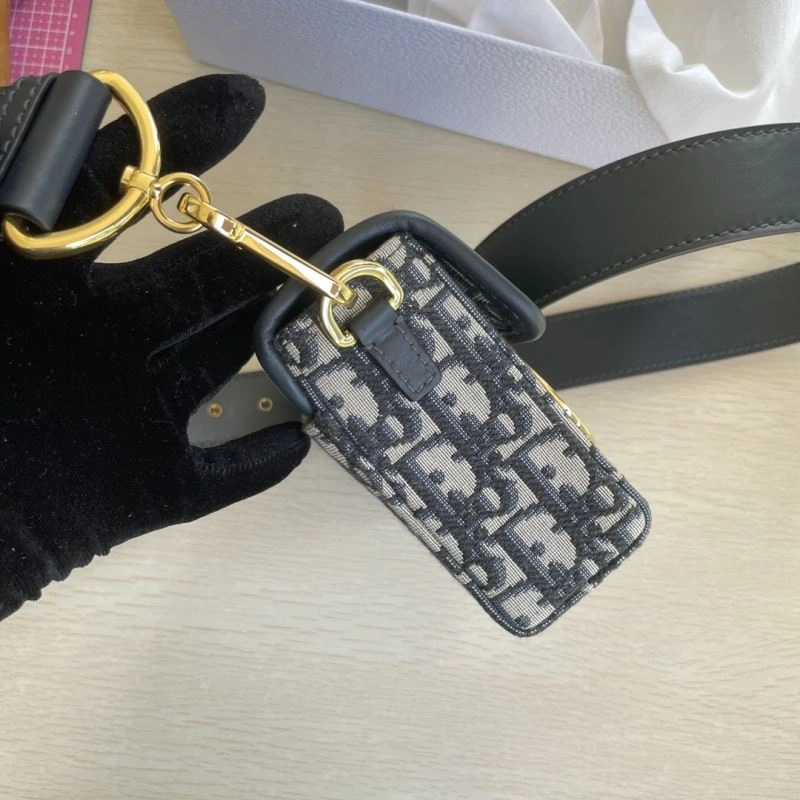Top match Christian Dior Montaigne Bags