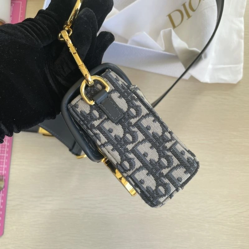 Top match Christian Dior Montaigne Bags