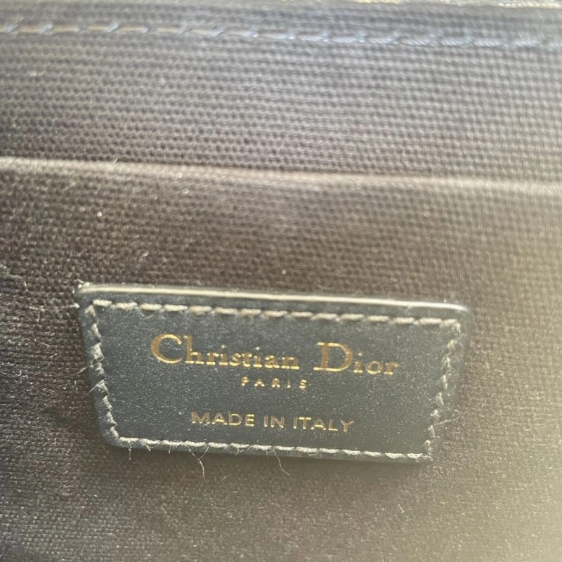 Top match Christian Dior Montaigne Bags