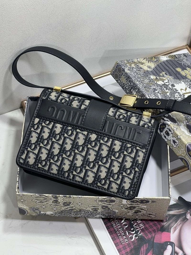 Discounted Christian Dior Montaigne Bags