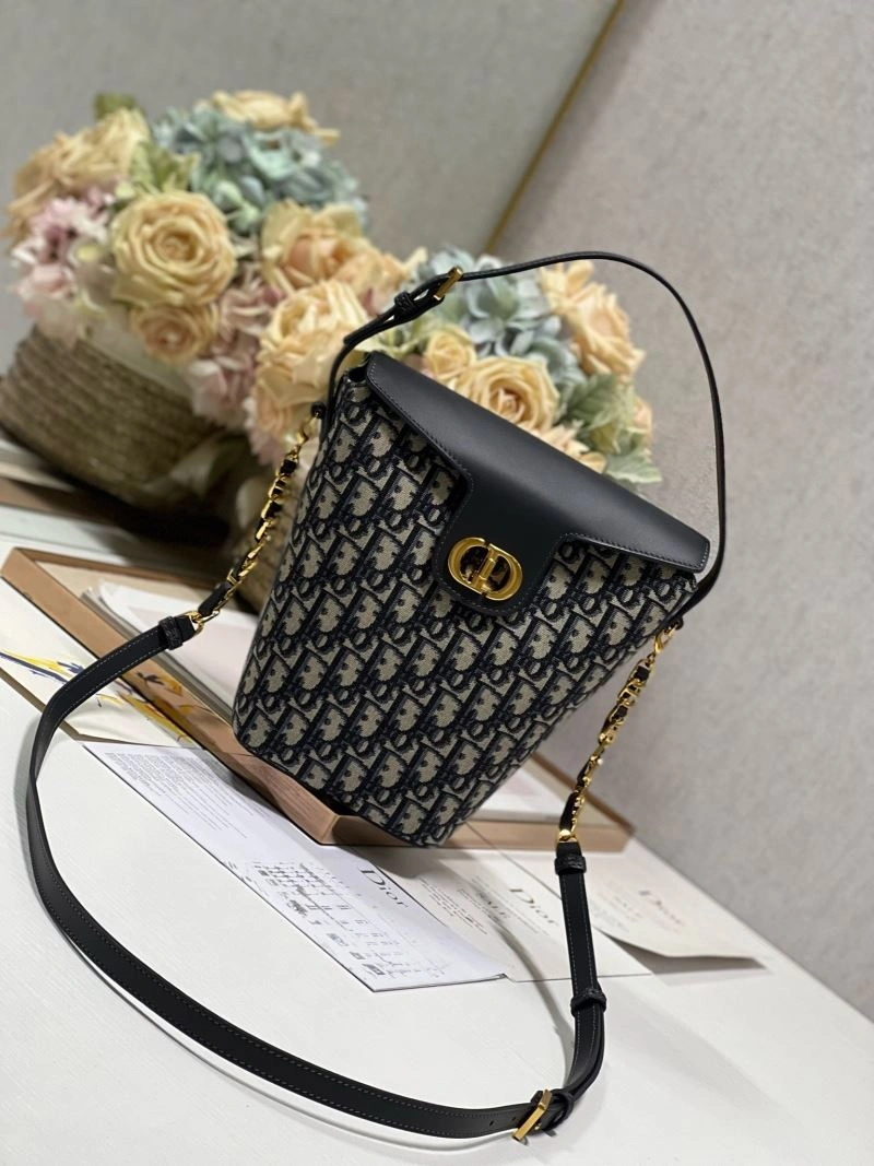 Official Christian Dior Montaigne Bags