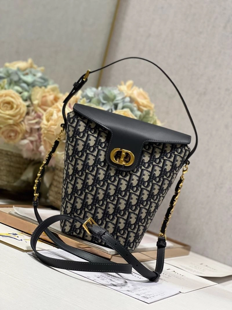 Official Christian Dior Montaigne Bags