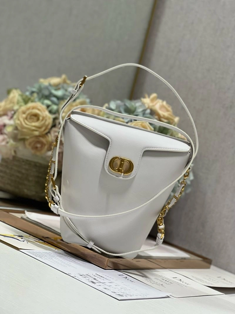 Top mirror Christian Dior Montaigne Bags