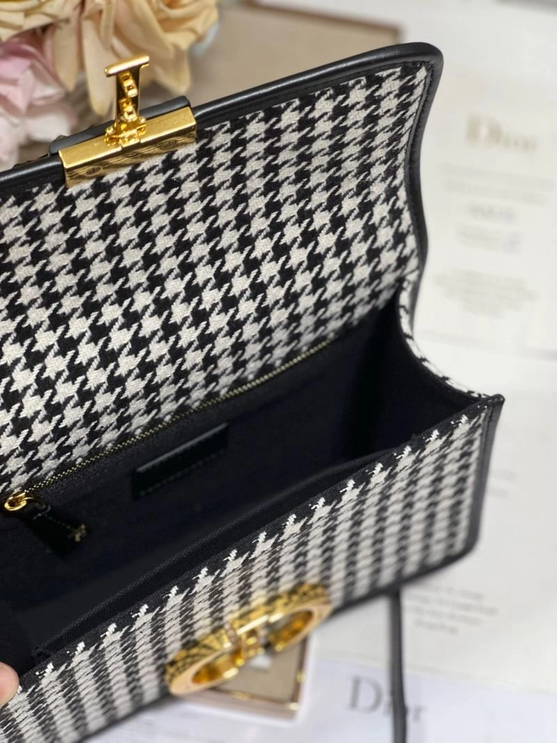 Bargain Christian Dior Montaigne Bags