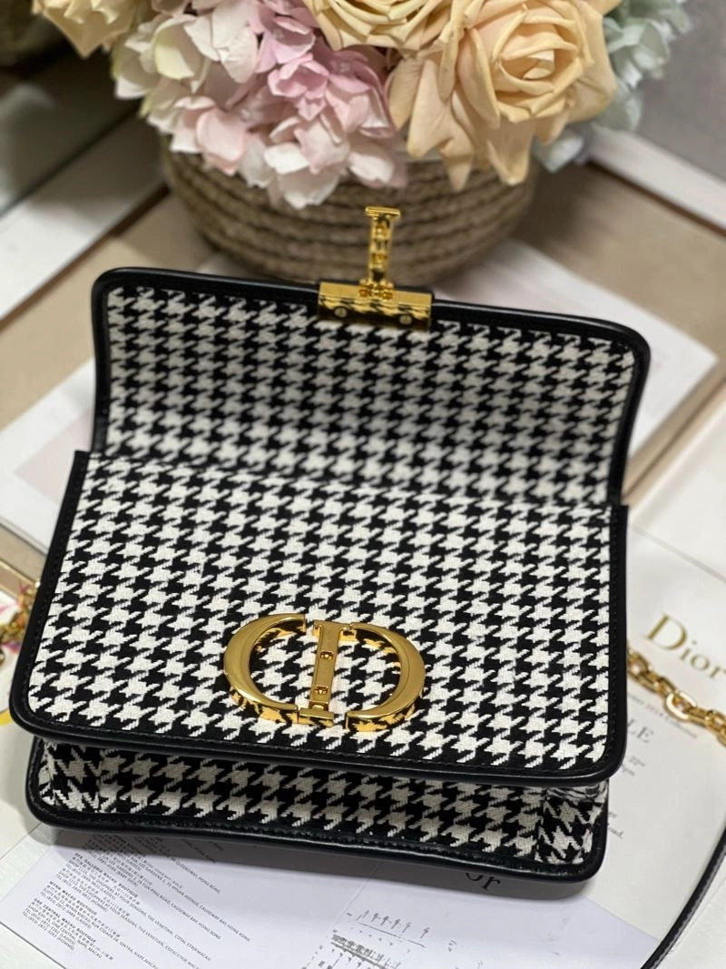 Bargain Christian Dior Montaigne Bags