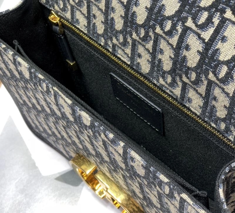 Cut-rate Christian Dior Montaigne Bags
